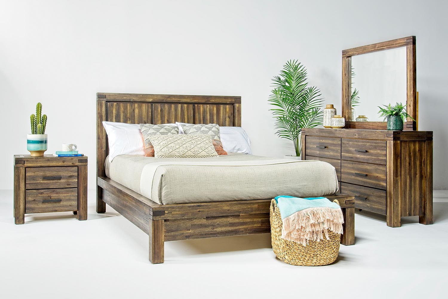 Meadow Panel Bedroom Set in Brown Full Bedroom Sets Bedroom